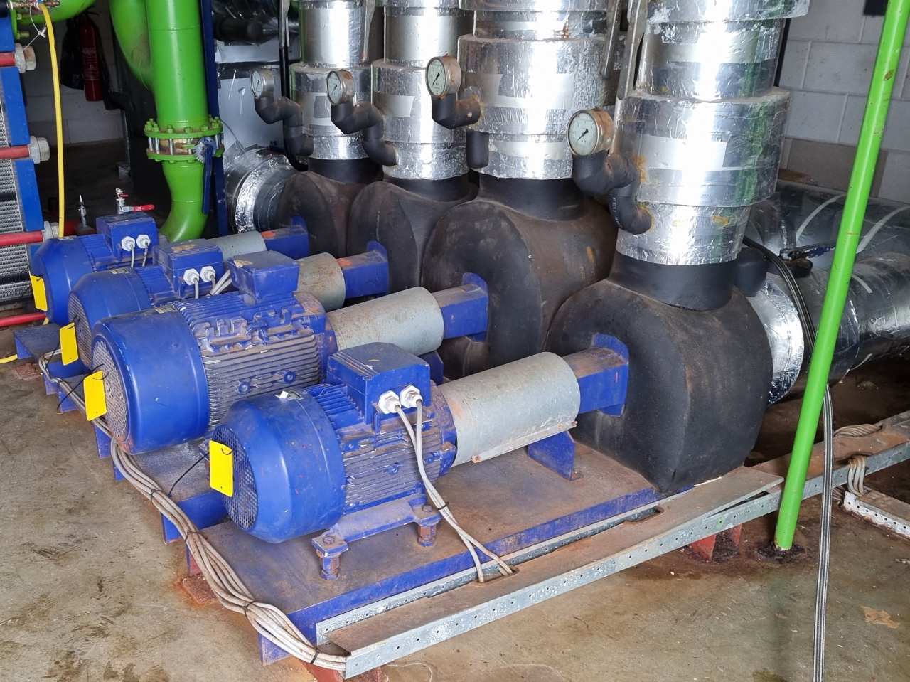 Used KSB ETANORM-G 125-250 G11 water pump. - HOS BV